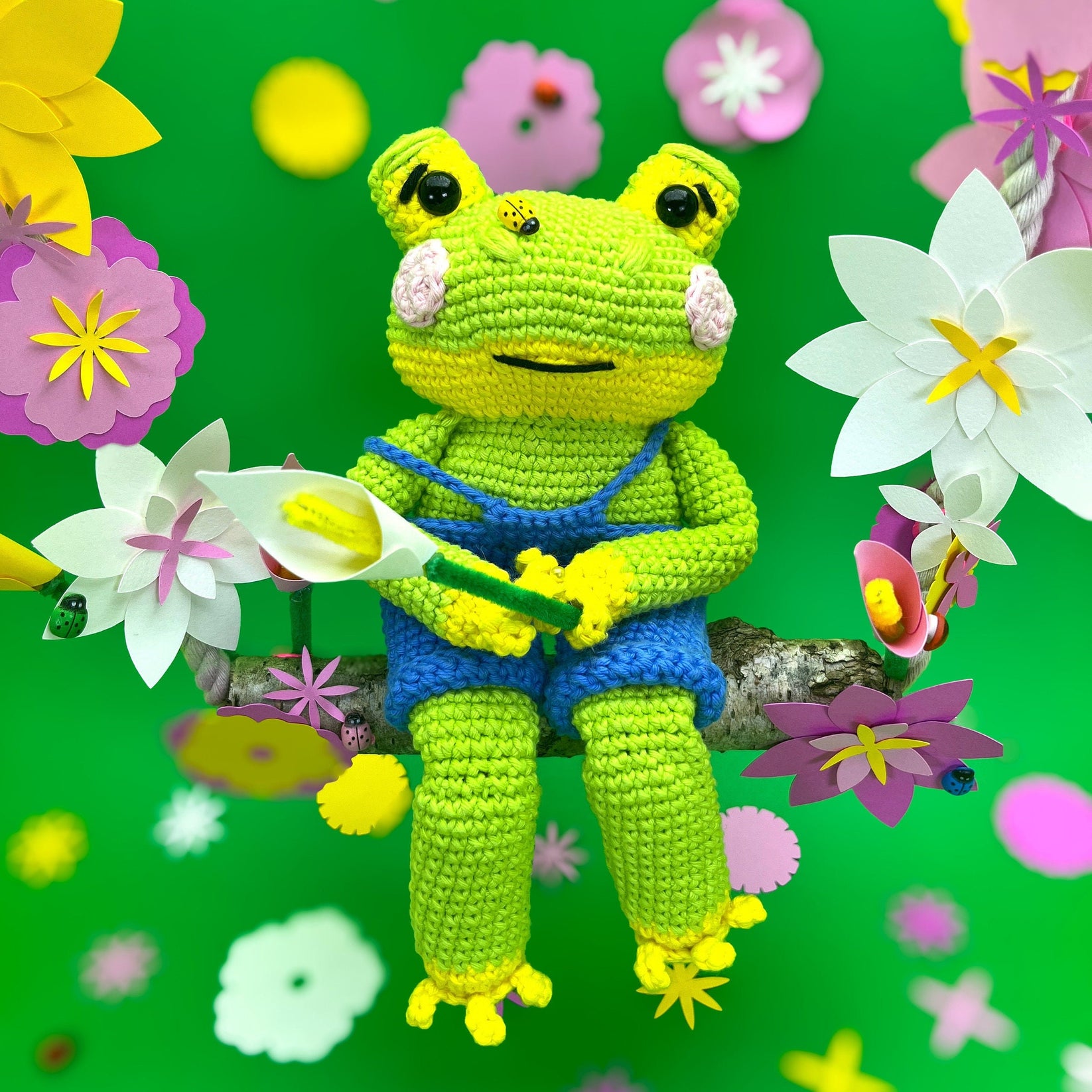 Dougie the bullfrog - PDF crochet pattern – Knotty Bear Studio